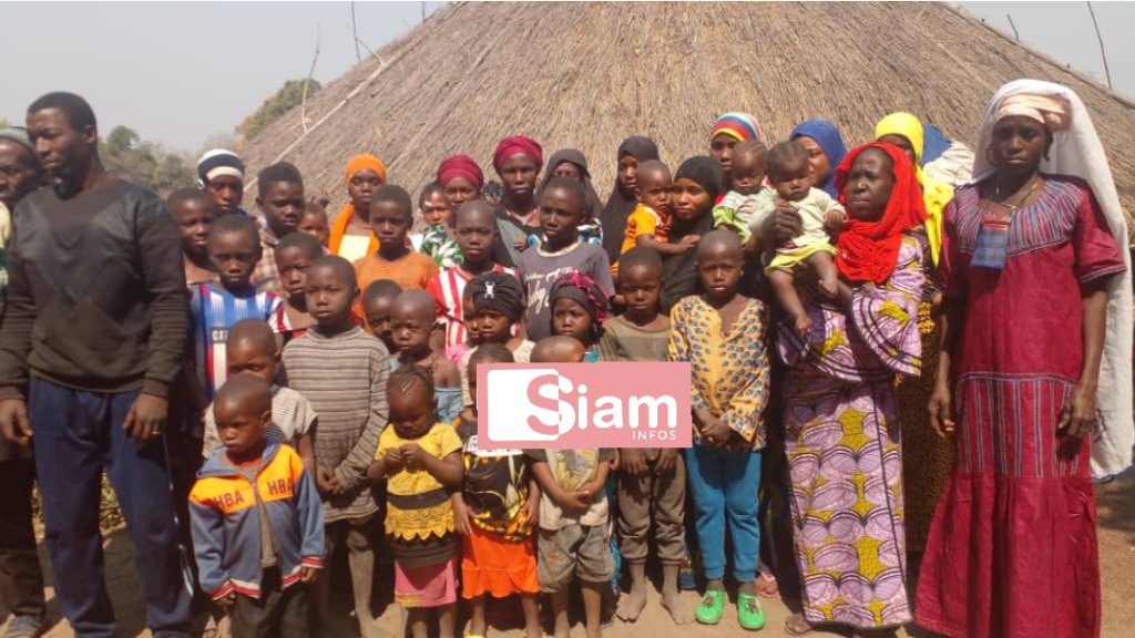 Faranah : zoom sur le secteur de Kabayah qui n'a ni école, encore moins ...