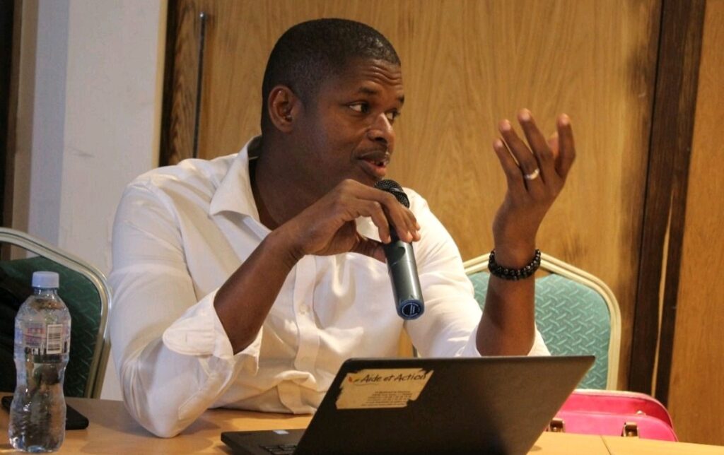 Abdoul Aziz Diallo (Amnesty Guinée) : "Depuis presque 5 ou 10 ans, les ...